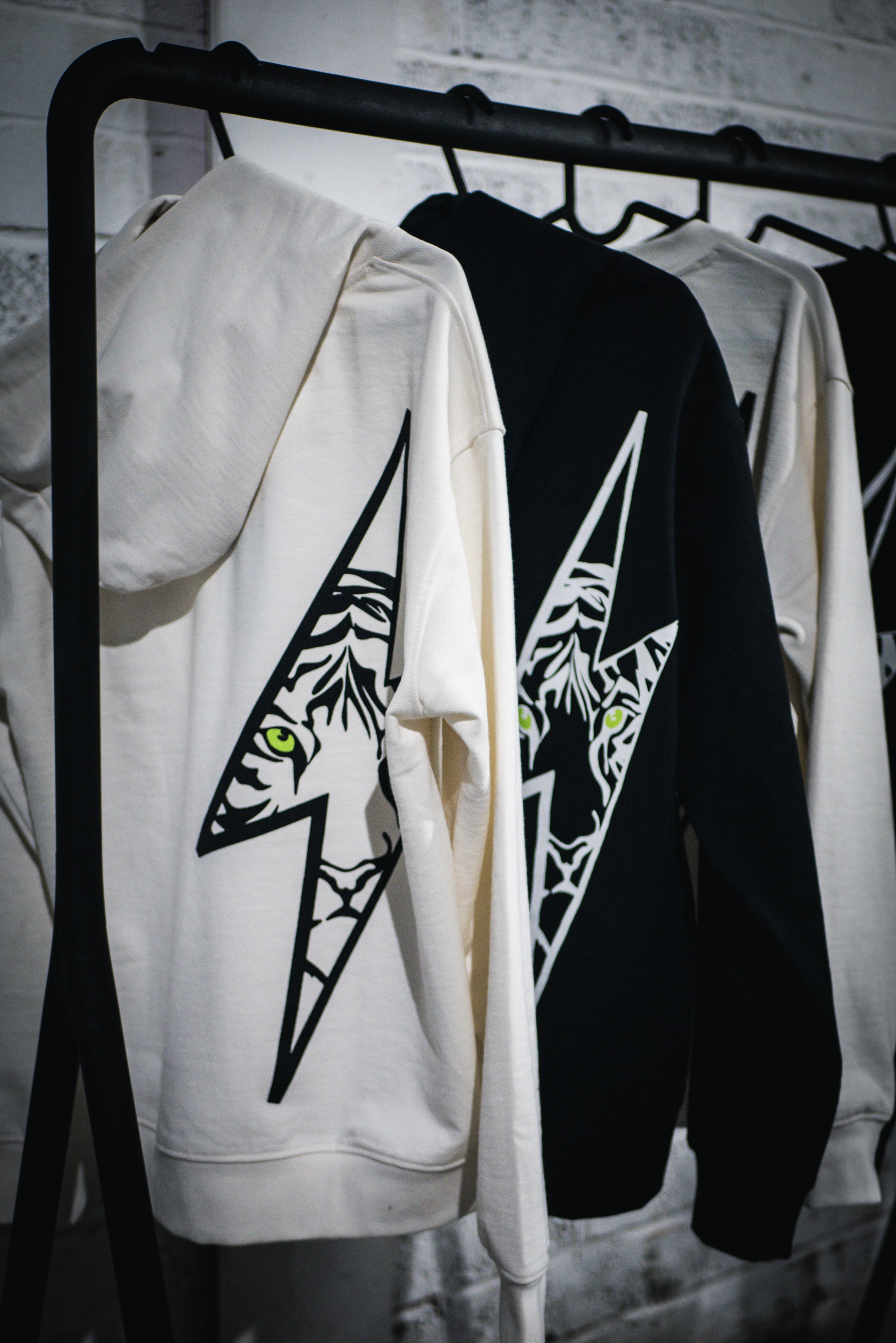 Gym Clothing & Activewear - Physique Evolution